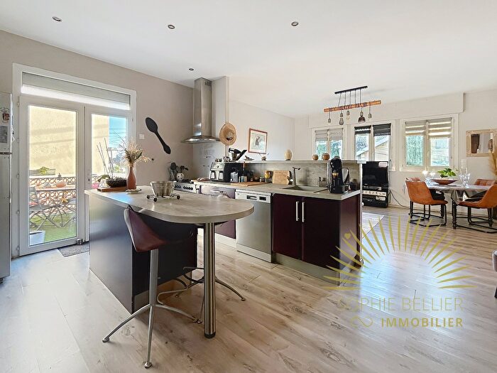 Maison à vendre - Béziers, Champ de Mars - 5 pièces - 3 chambres