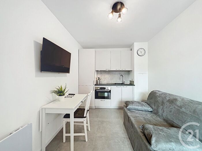 Appartement à louer - Mandelieu-la-Napoule, La Napoule - 1 pièce