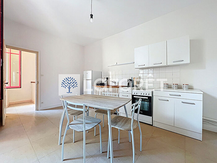 Appartement à louer - Airvault - 3 pièces - 2 chambres