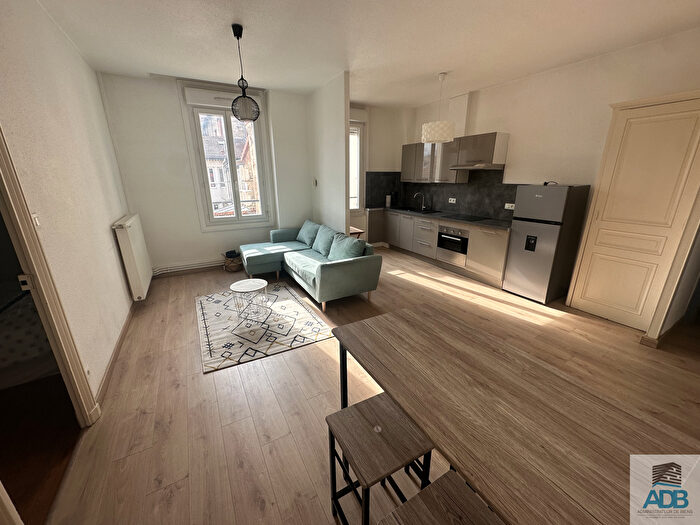 Appartement à louer - Roanne, Gare - 2 pièces - 1 chambre