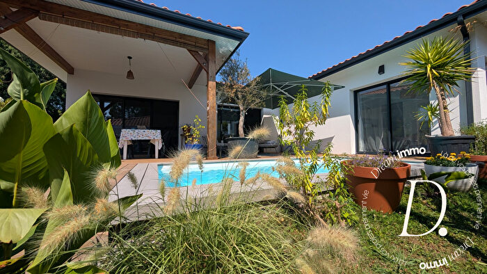 Maison 4 pièces à vendre à Saint-Martin-de-Hinx