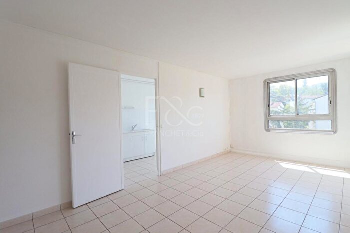 Lyon 5ème, Saint-Just, Saint-Irénée, Fourvière : Appartement 4 pièces à vendre