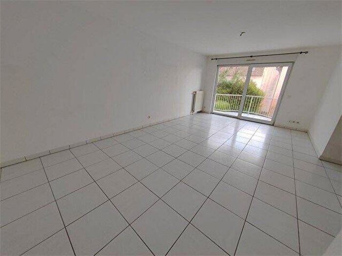 Appartement à louer - Hégenheim - 2 pièces - 1 chambre
