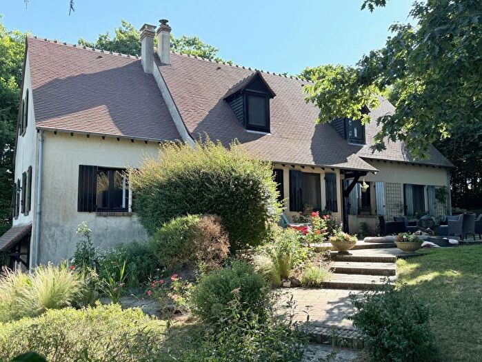 Maison à vendre - La Châtre - 8 pièces - 5 chambres