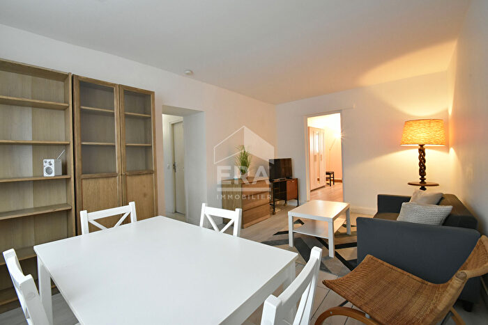 Neauphle-le-Château : Appartement 2 pièces à louer