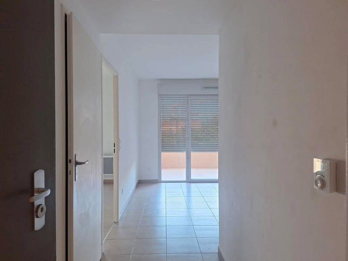 Reyran, Fréjus : Appartement 2 pièces à louer