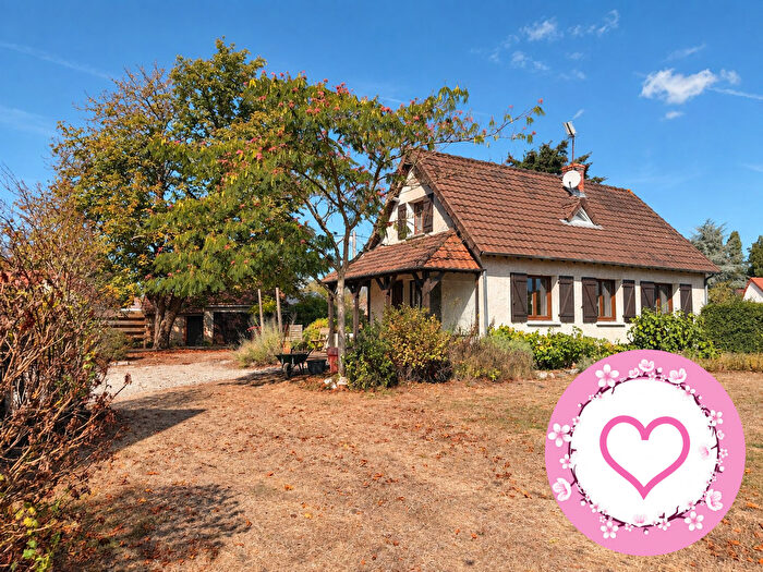 Maison 6 pièces à Bouzy-la-Forêt, à vendre