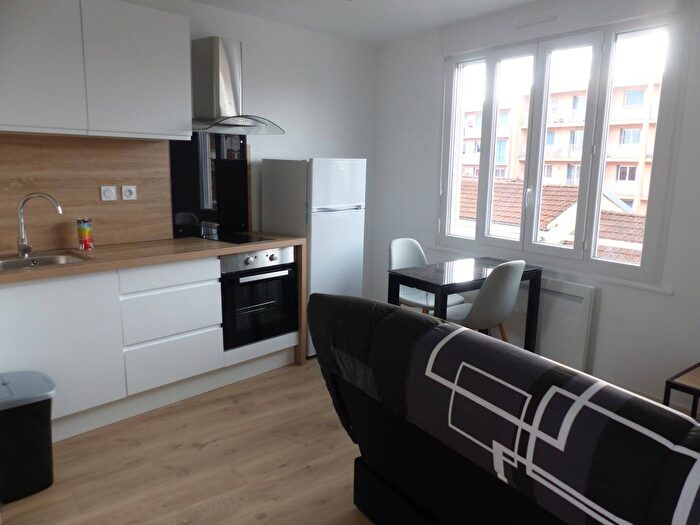 Appartement à louer - Roanne - 1 pièce