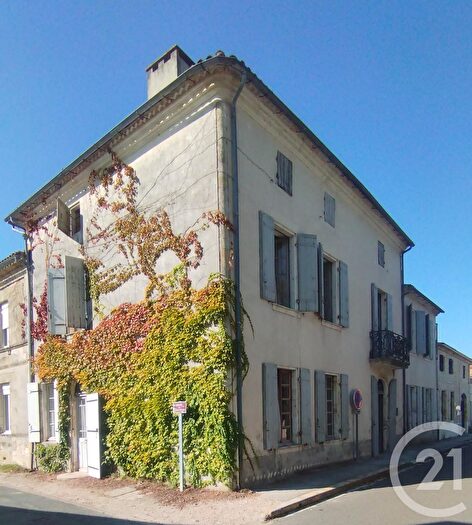 Maison à vendre - Queyrac - 6 pièces - 5 chambres