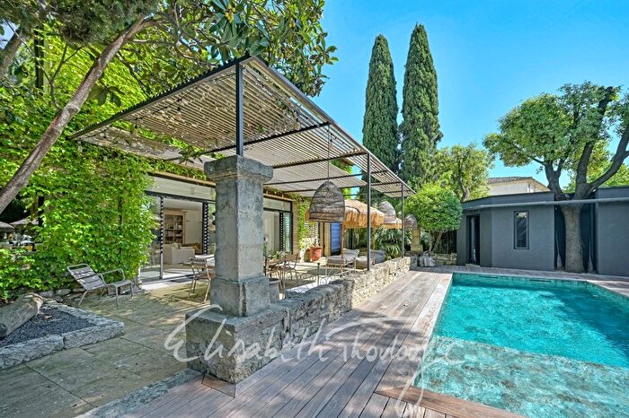 Maison à vendre - Gallargues-le-Montueux - 6 pièces - 4 chambres