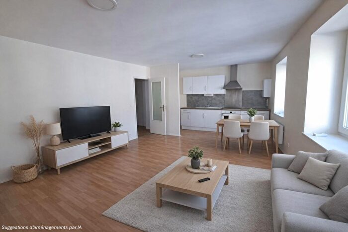 Appartement à louer - Beaurepaire - 3 pièces - 2 chambres