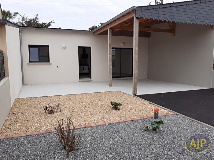 Avessac - Maison 2 pièces à louer