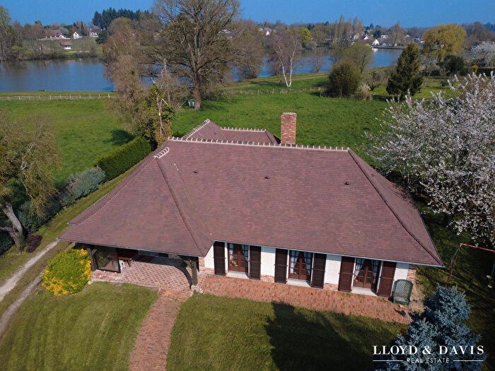 Maison à vendre - Coullons - 4 pièces - 3 chambres