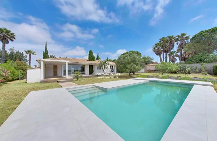 Maison à vendre - Perpignan - 5 pièces - 4 chambres