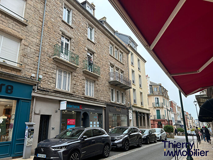 Appartement à vendre - Dinard, Centre-ville, Plage de lEcluse, Pointe du Moulinet - 3 pièces - 2 chambres