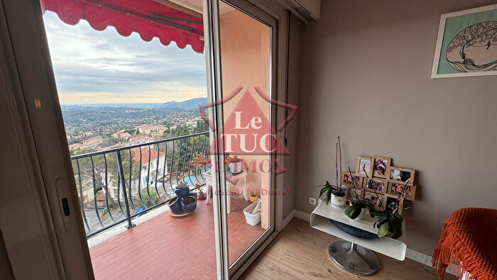 Appartement à vendre - Grasse, Centre-ville Sud - 4 pièces - 2 chambres