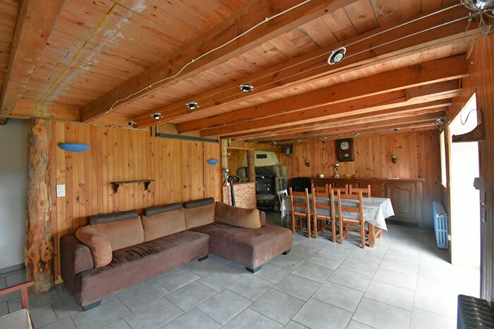 Saint-Jean-Roure : Maison 5 pièces à louer