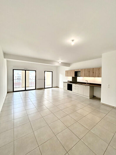 Appartement à louer - Bordeaux, Gare Saint-Jean - 4 pièces - 3 chambres