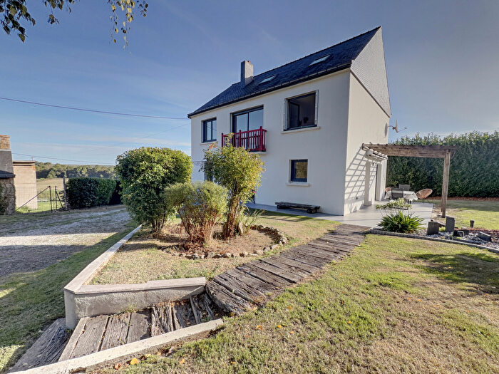 Maison 5 pièces à Baud, à vendre