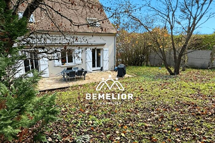 Maison à vendre - Saint-Germain-en-Laye - 7 pièces - 5 chambres