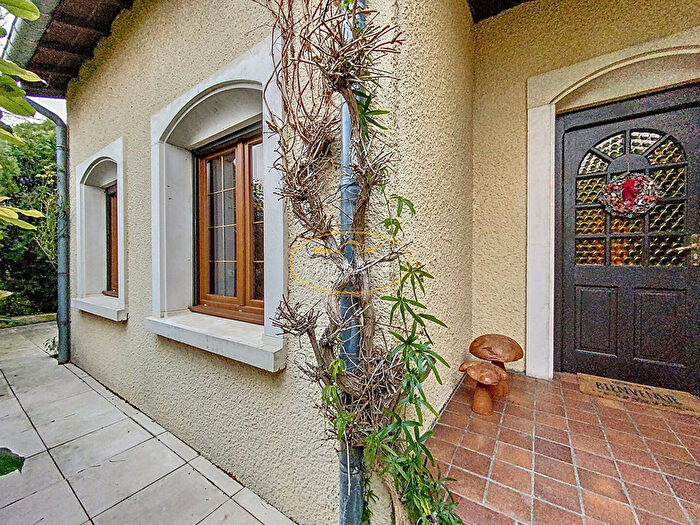 Maison 9 pièces à vendre à Commercy