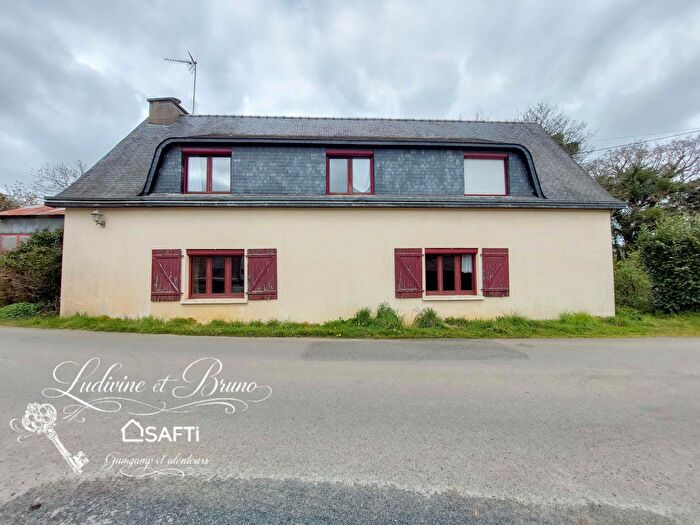 Maison à vendre - Pléhédel - 5 pièces - 3 chambres