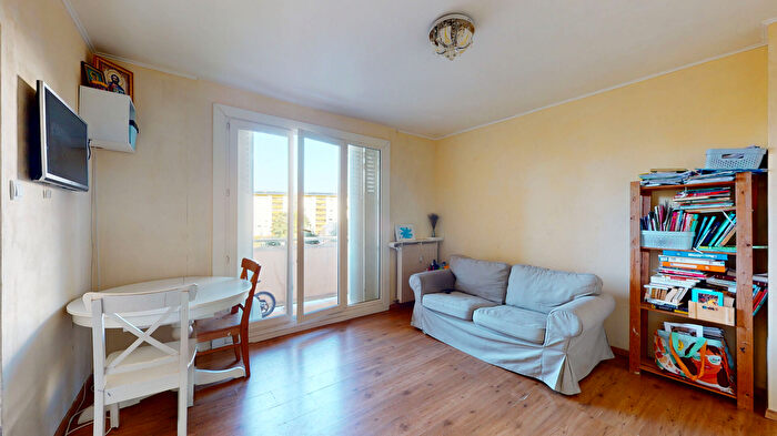 Appartement 2 pièces à vendre - Strasbourg, L'Esplanade, Citadelle
