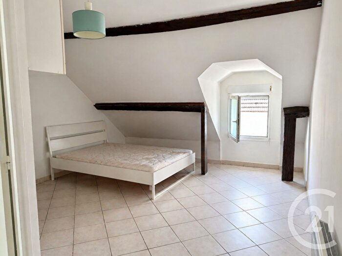 Noisy-le-Grand, Centre-ville : Appartement 1 pièce à vendre
