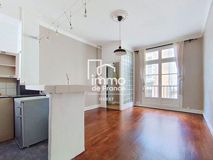 Nantes, Centre-ville - Appartement 2 pièces à vendre