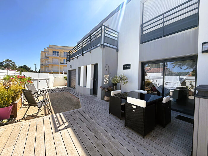 Maison à vendre - Saint-Jean-de-Monts, Le Devallon, Plage des Demoiselles, Golf - 5 pièces - 2 chambres