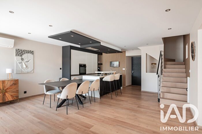 Charnècles : Maison 6 pièces à vendre