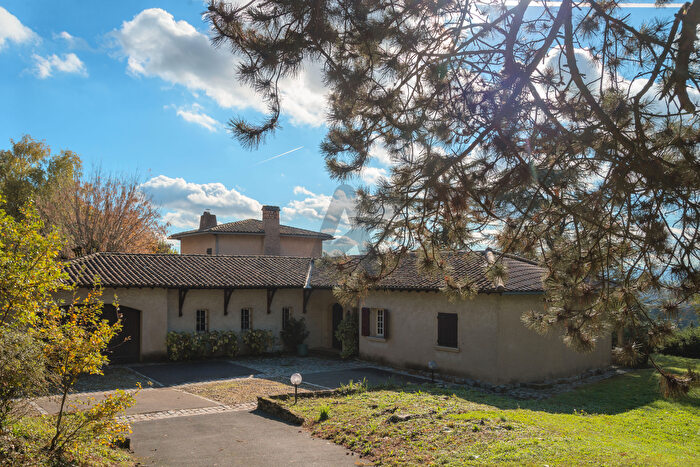 Maison à vendre - Limonest - 8 pièces - 5 chambres