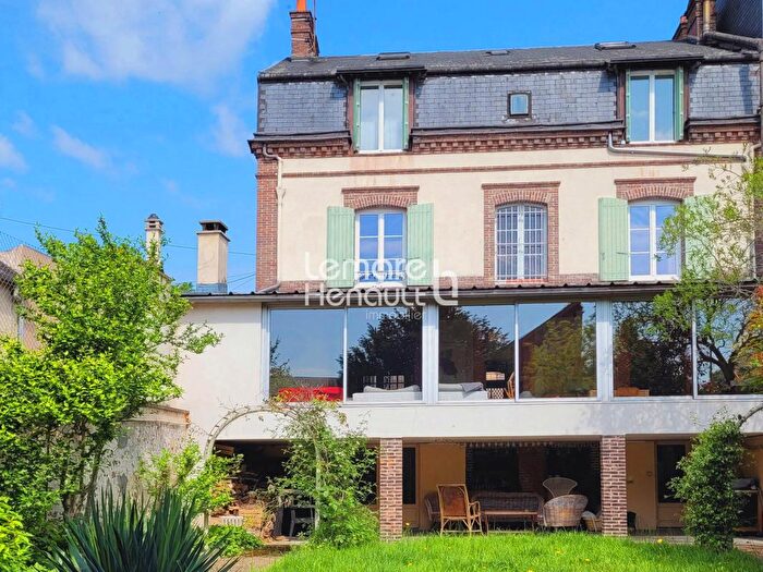 Maison 11 pièces à vendre - Dreux, Centre-ville