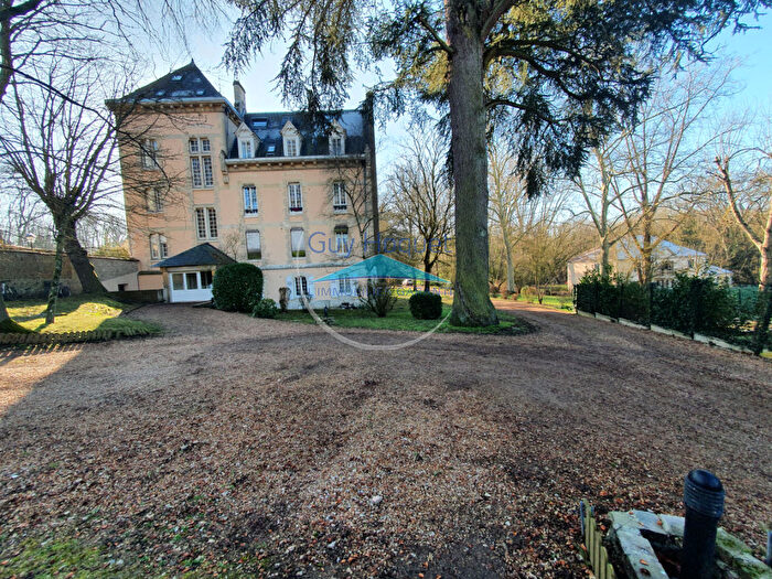 Appartement à louer - Morancez - 5 pièces - 3 chambres