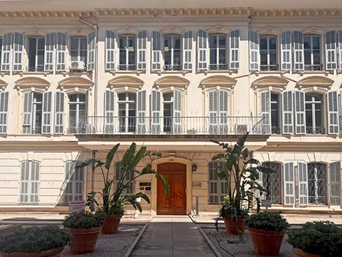 Appartement 3 pièces à vendre - Nice, Centre-ville
