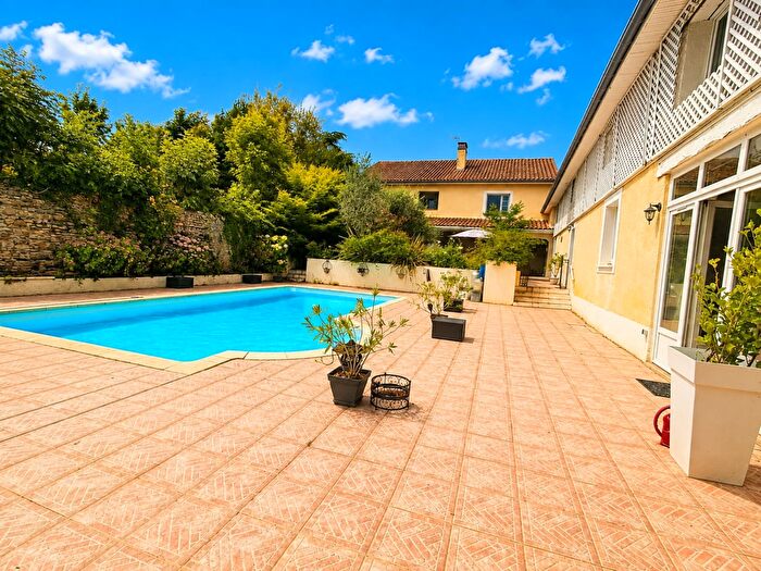 Maison 14 pièces à vendre - Villeneuve-Lécussan