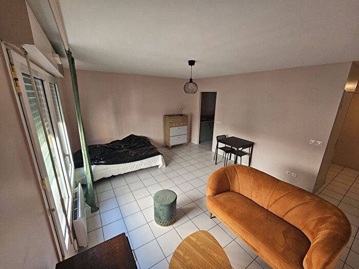 Appartement 1 pièce à louer à Croix Rousse Gros Caillou, Lyon 4ème arrondissement
