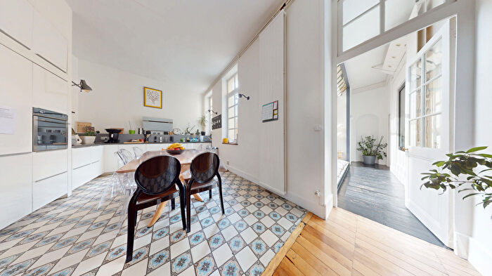 Appartement à vendre - Grenoble, Centre-ville - 6 pièces - 4 chambres