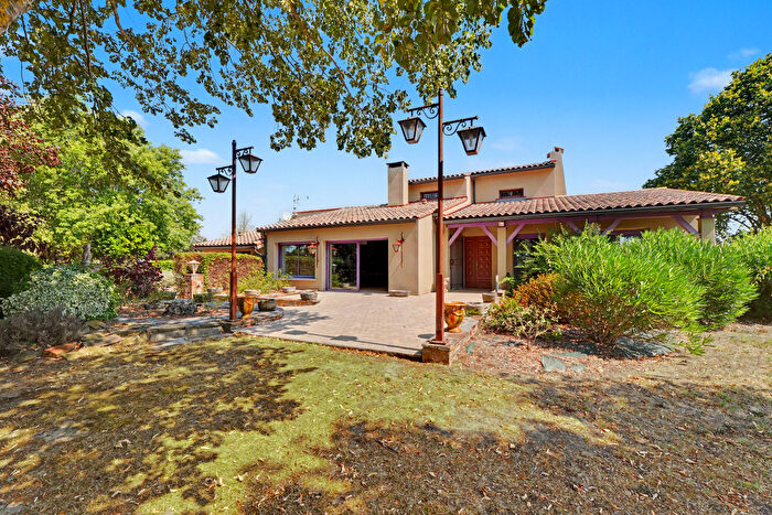 Labastide-d'Anjou - Maison 6 pièces à vendre