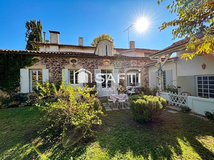 Sore : Maison 11 pièces à vendre