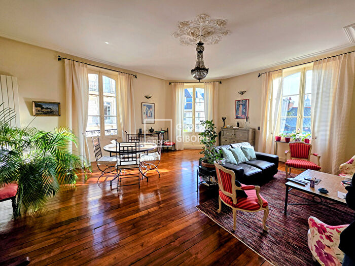 Appartement à vendre - Quartiers Centre, Centre-ville - 5 pièces - 3 chambres