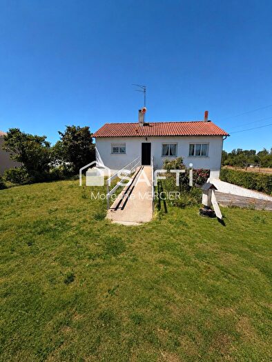 Maison 8 pièces à vendre à Sainte-Verge