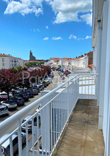 Royan, Centre-ville - Appartement 4 pièces à vendre