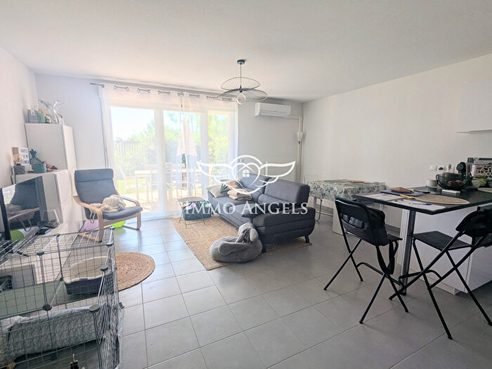 Appartement à vendre - Juvignac - 4 pièces - 3 chambres