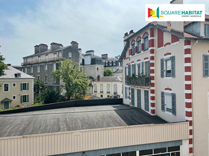 Appartement à louer - Pau - 2 pièces - 1 chambre