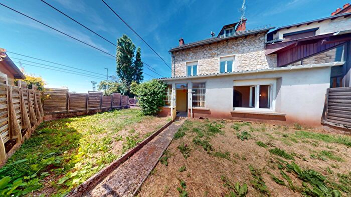 Rodez, Gare, Le Faubourg - Maison 8 pièces à vendre