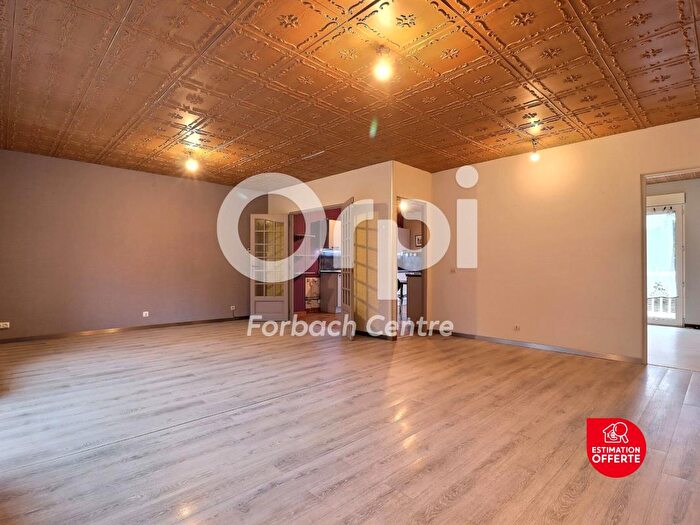 Maison à vendre - Creutzwald, Centre-ville, Houvergaerten - 6 pièces - 4 chambres