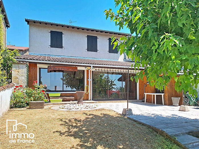 Revonnas : Maison 6 pièces à vendre