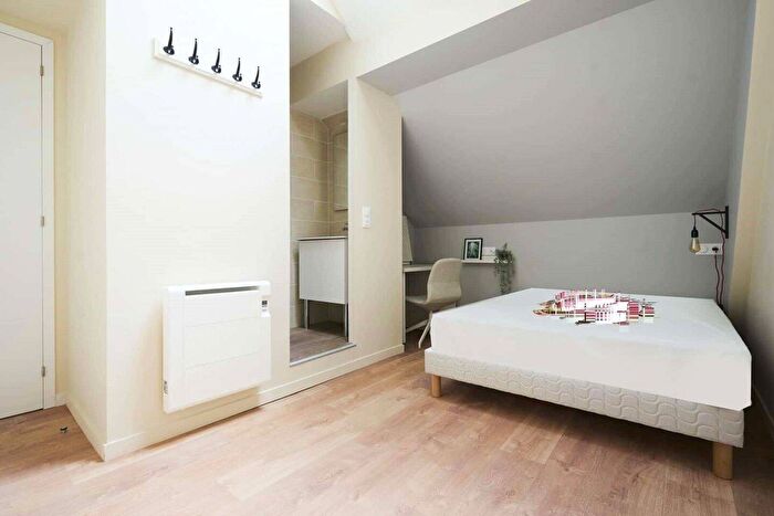 Appartement 1 pièce à louer à Centre Ville, Reims