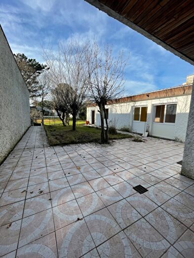 Maison 6 pièces à Cenon, à vendre